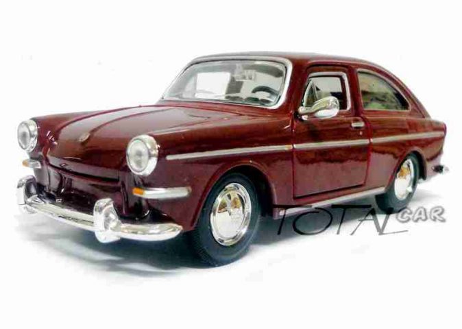 Volkswagen 1600 Fastback 1967 1:24 Maisto Vinho – Totalcar Miniaturas